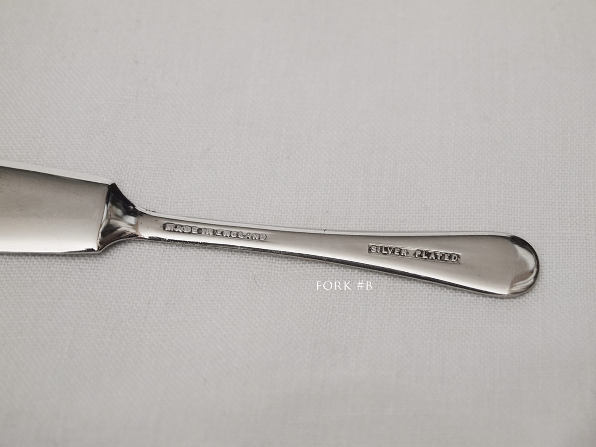 Vintage Silver Plated Butter Knives from England - MAKIE