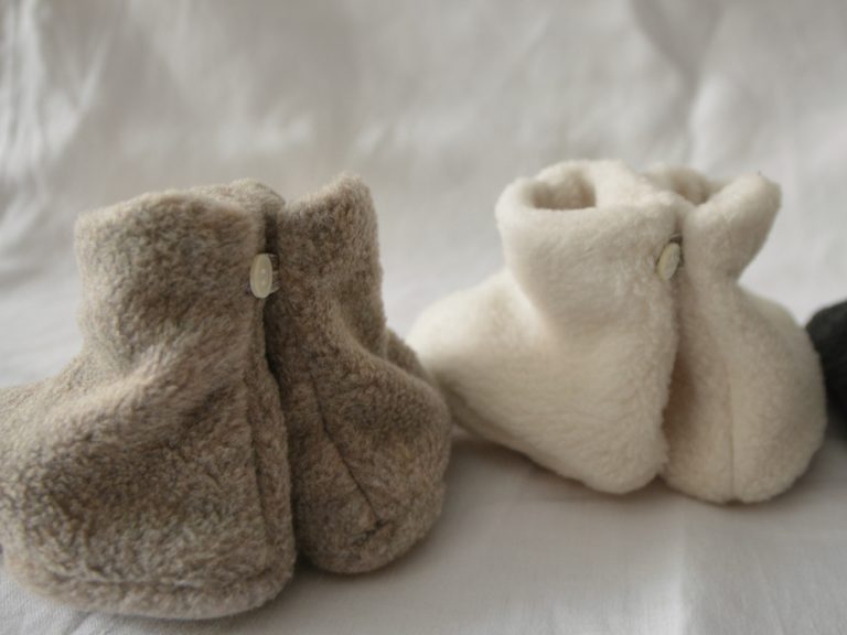 MAKIE Unisex Winter Newborn Fleece Booties - Newborn Fleece Booties