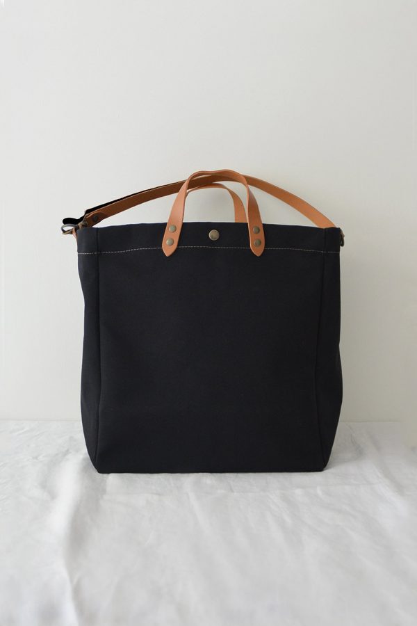 Artisanal Women's Bags and Wallets - MAKIE