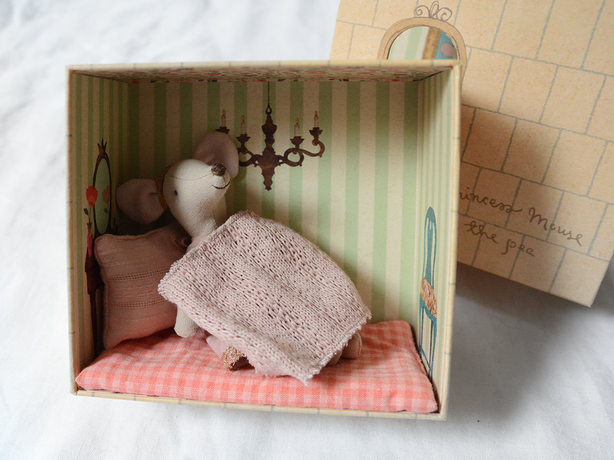 Maileg, Princess and the Pea Mouse - MAKIE