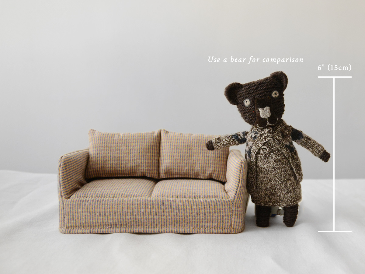 Maileg, Miniture Couch - Beige Check - MAKIE