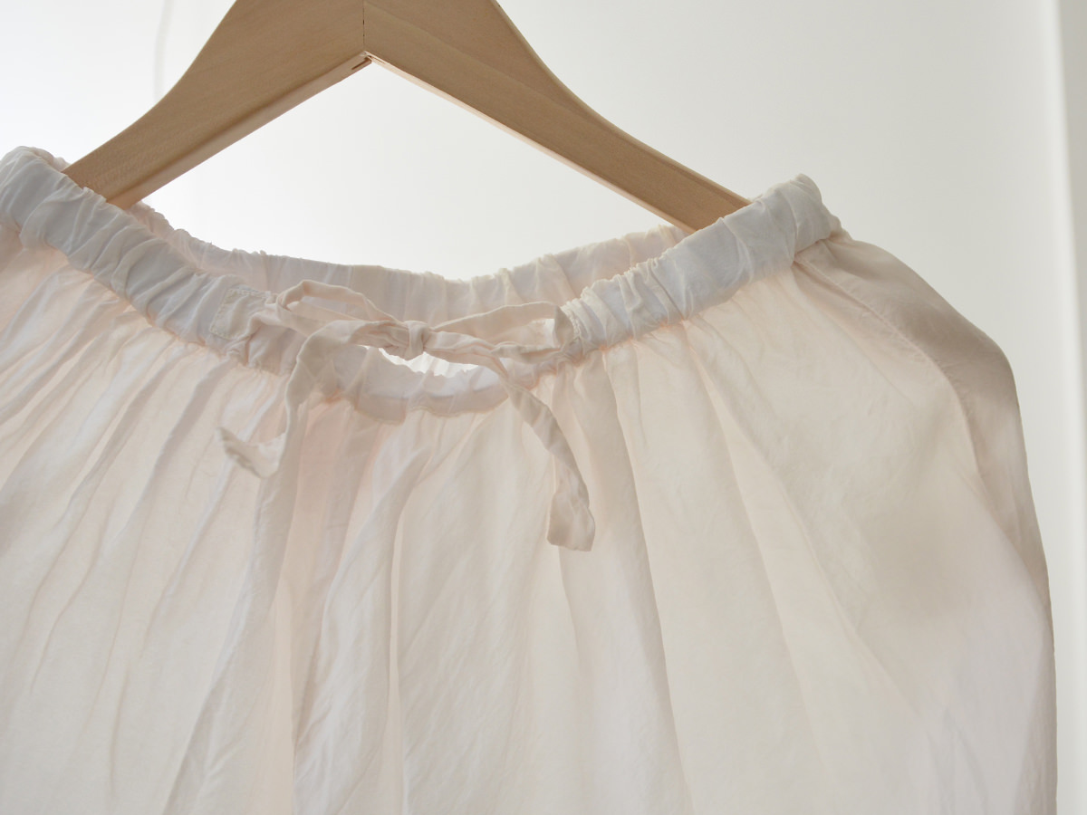 Manuelle Guibal, Silk Pants 6811 - Blush - MAKIE